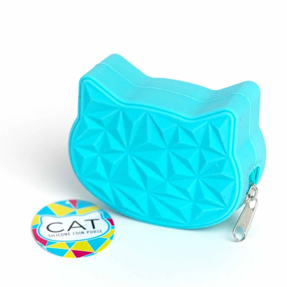 CatLadyBox | Bags | Nwt Catladybox Silicone Cat Coin Purse | Poshmark